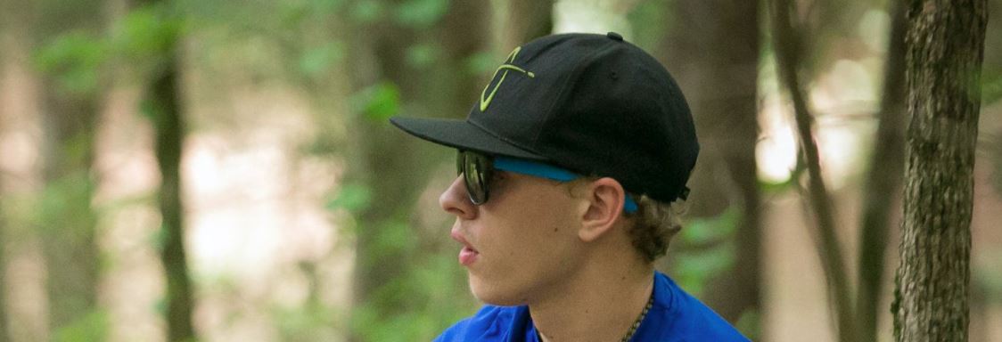 Ezra Robinson - PDGA #50671 – Drop Zone Disc Golf (DZDiscs)